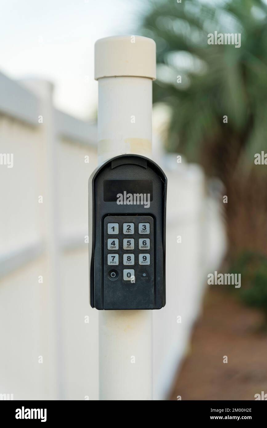 Destin, Florida- Digital keypad for automatic gate. Wireless automatic ...