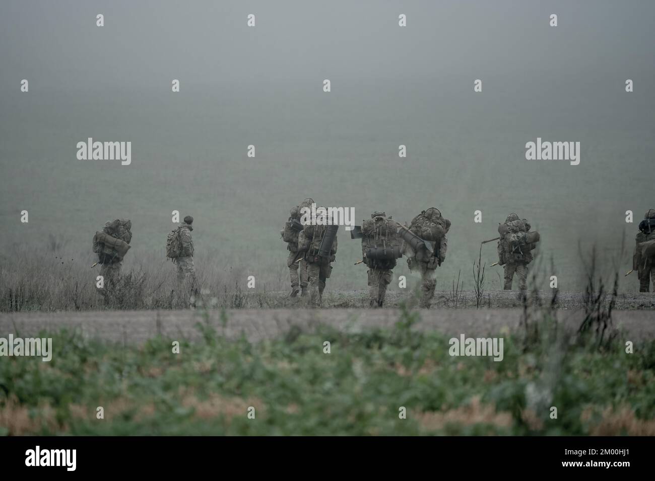 a unit of British army soldiers on a 40kg loaded march tab military ...