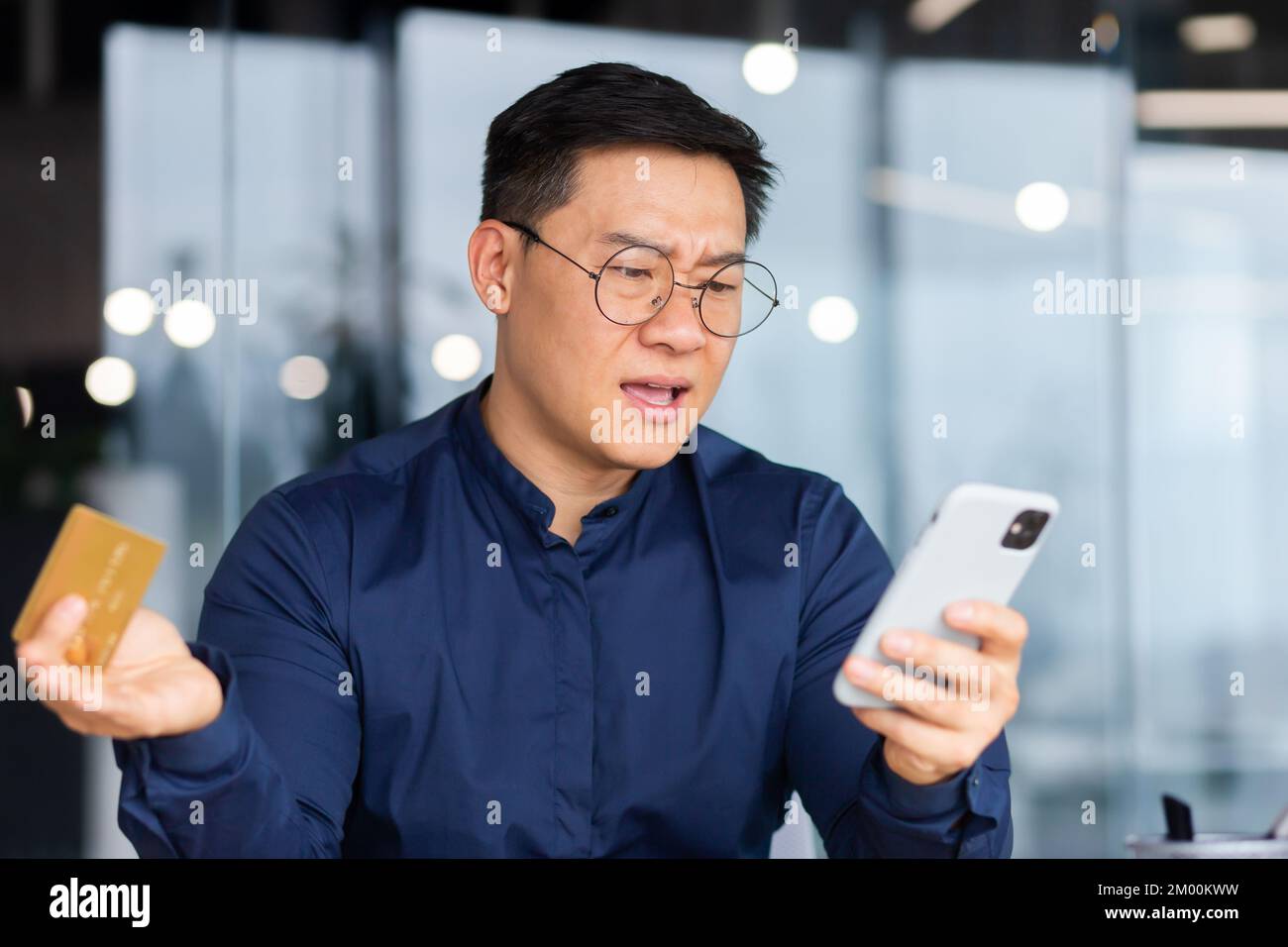 Asian credit hi-res stock photography and images - Alamy