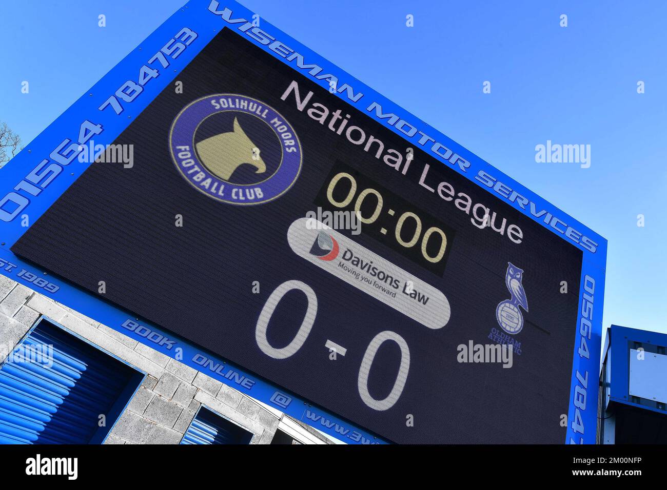 Solihull moors vs oldham athletic hi-res stock photography and images ...