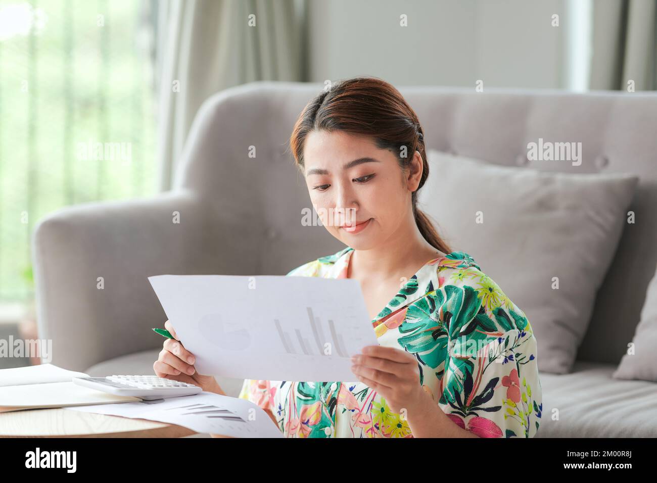 Asian study room hi-res stock photography and images - Alamy