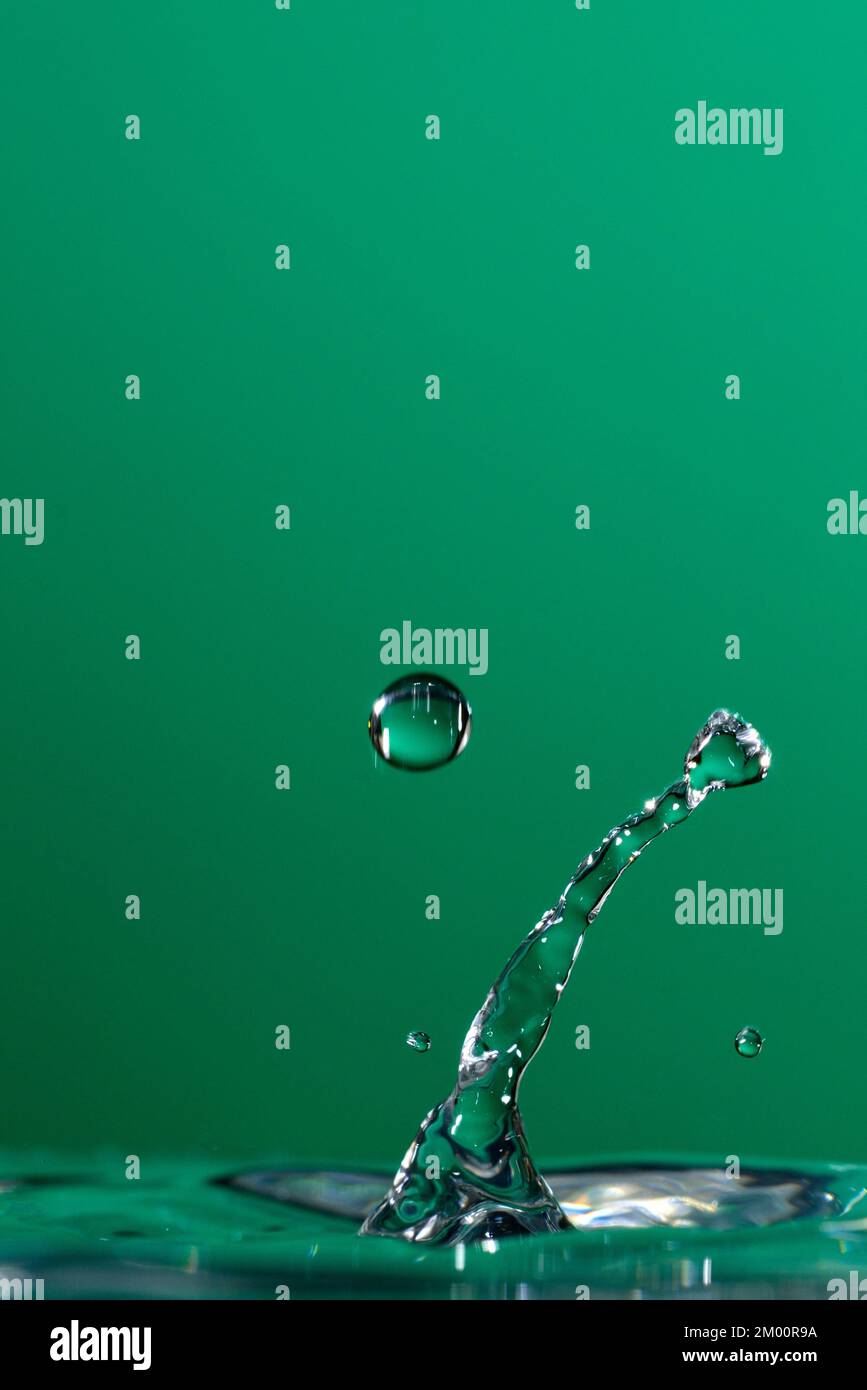 Physic reaction hi-res stock photography and images - Alamy