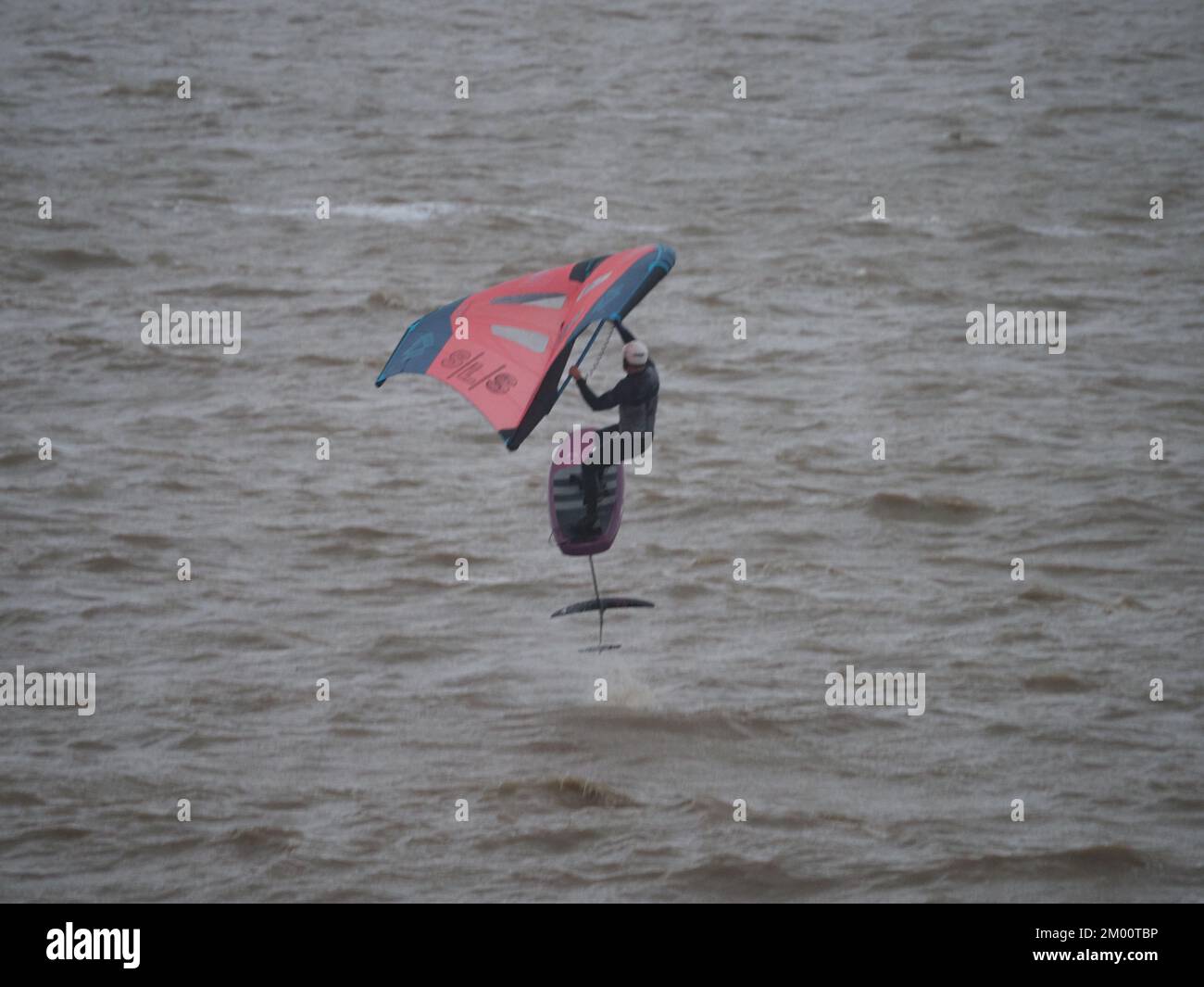 Wing foiler hi-res stock photography and images - Alamy
