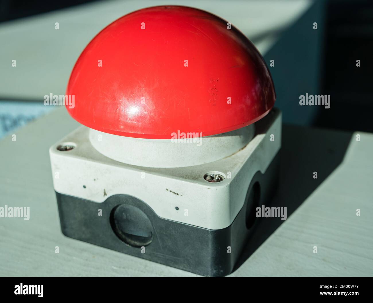 Red emergency stop button in a factory Stock Photo - Alamy Red emergency stop button in a factory Stock Photo - Alamy