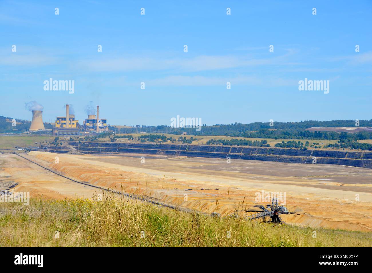 Power station in Victoria, Australia Stock Photo - Alamy