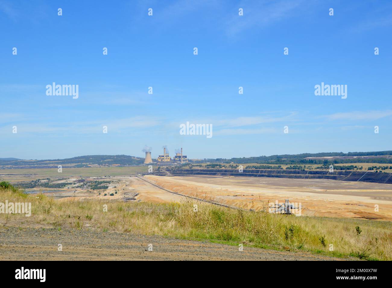Power station in Victoria, Australia Stock Photo - Alamy