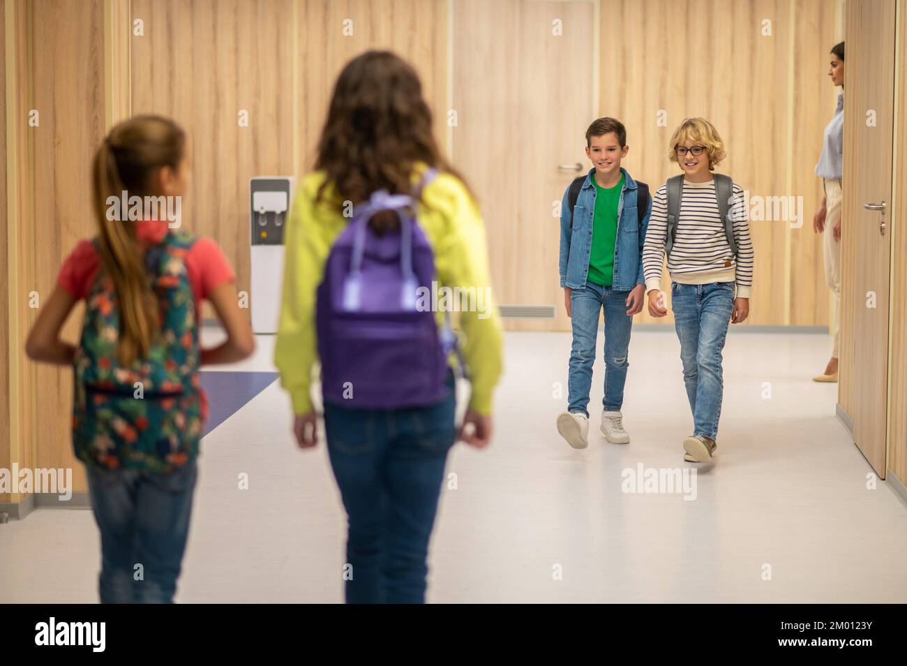 School looking glass hi-res stock photography and images - Alamy