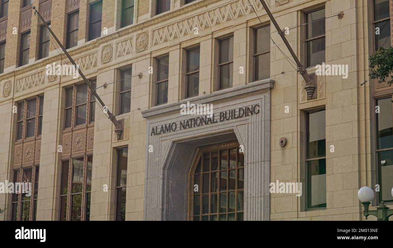 Alamo National Building in San Antonio - SAN ANTONIO, UNITED STATES ...