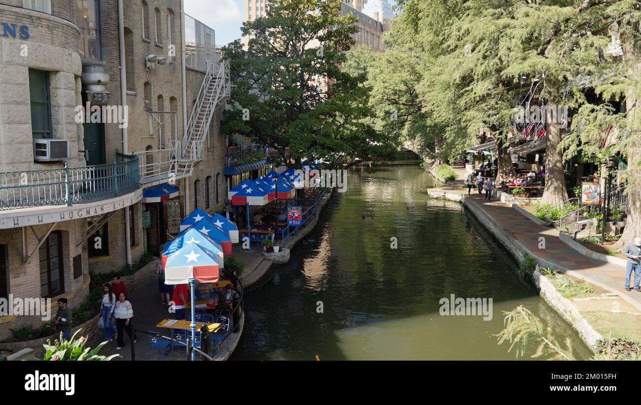 Famous Riverwalk in San Antonio is a popular place - SAN ANTONIO ...