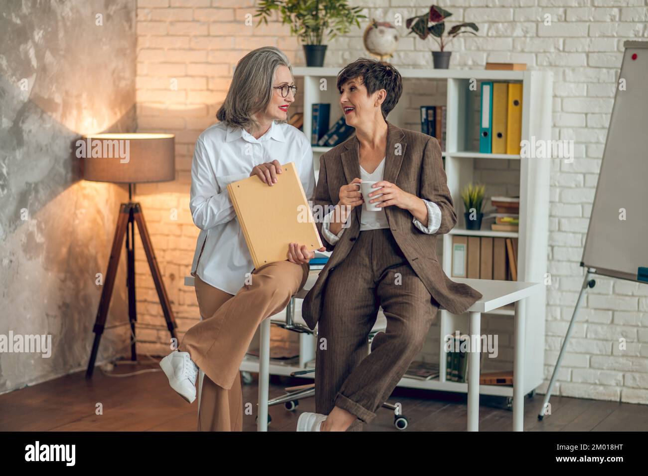 Good partner hi-res stock photography and images - Alamy