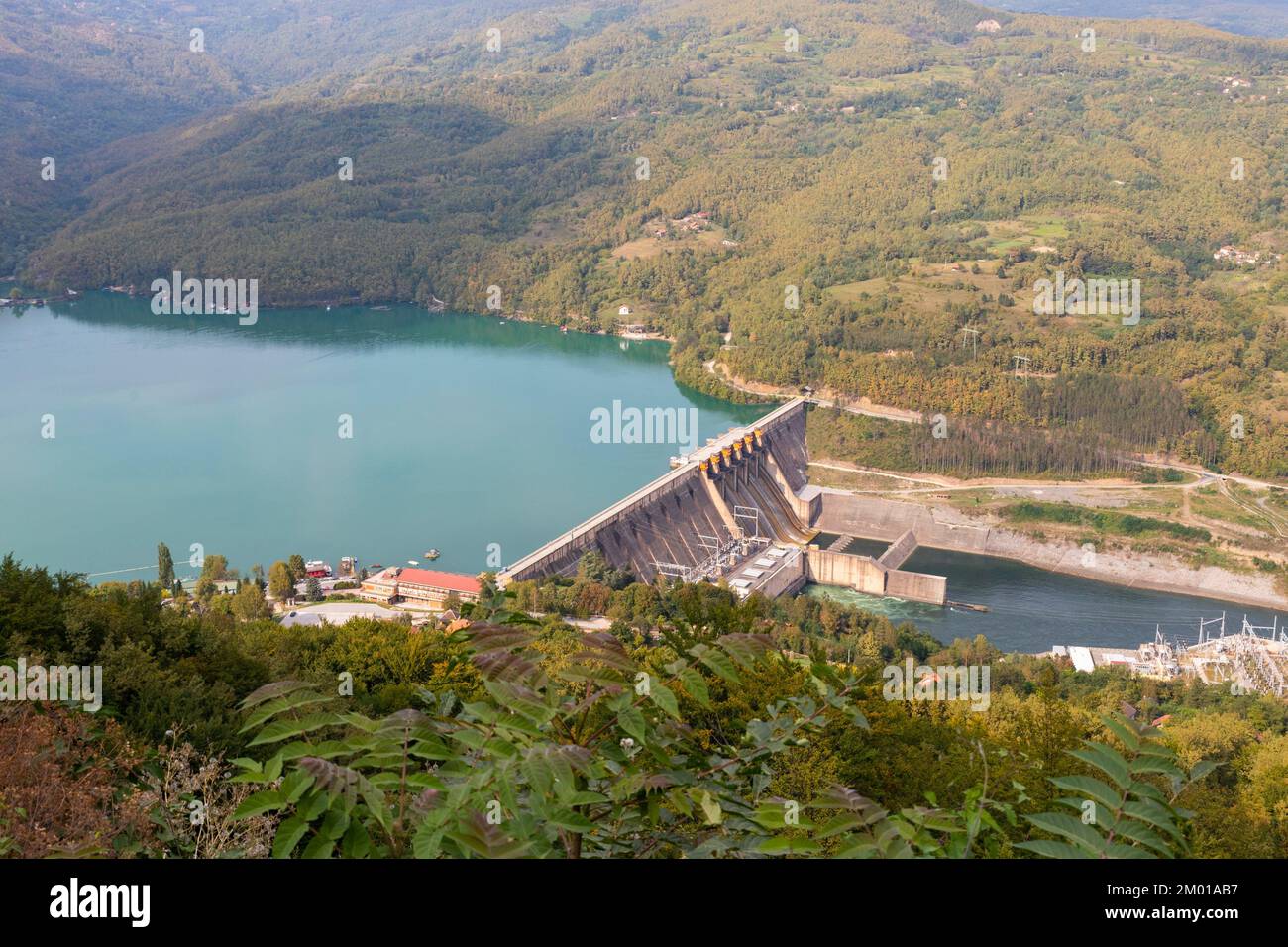 Hydroelectric reservoir electricity hi-res stock photography and images ...