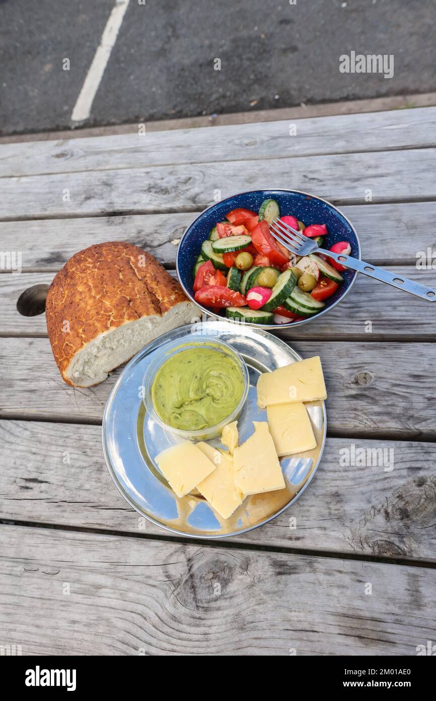 Lunch stop hi-res stock photography and images - Alamy