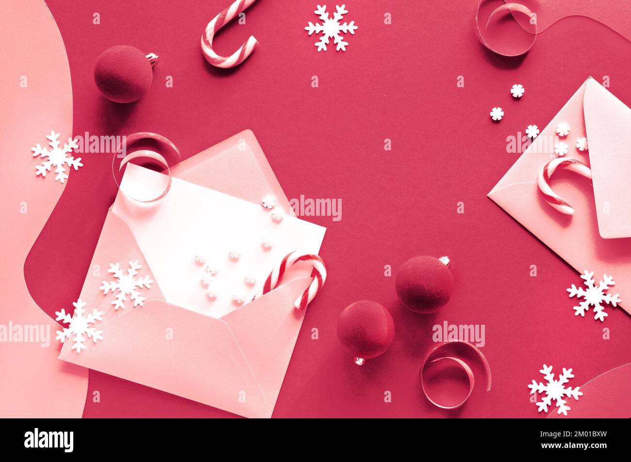 Viva Magenta color of the year 2023. Christmas greeting cards with ...