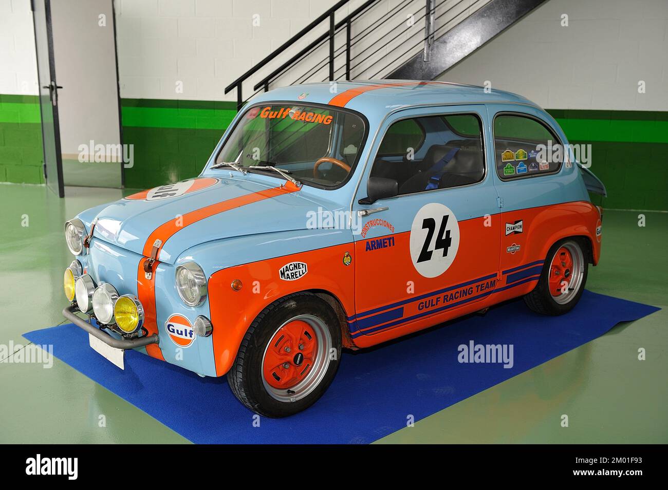 Seat 600 car hi-res stock photography and images - Alamy
