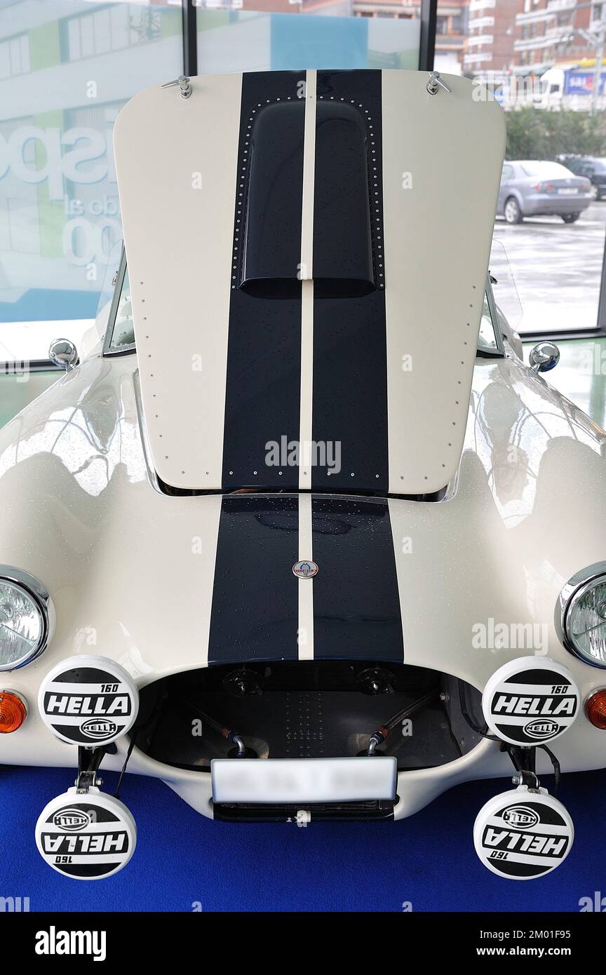 Ac cobra 427 replica hi-res stock photography and images - Alamy