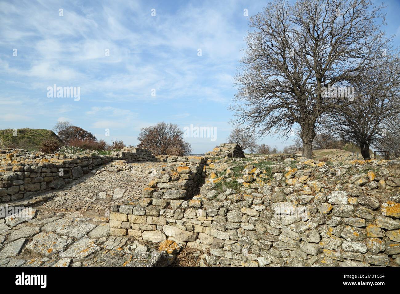 Hisarlik hill hi-res stock photography and images - Alamy