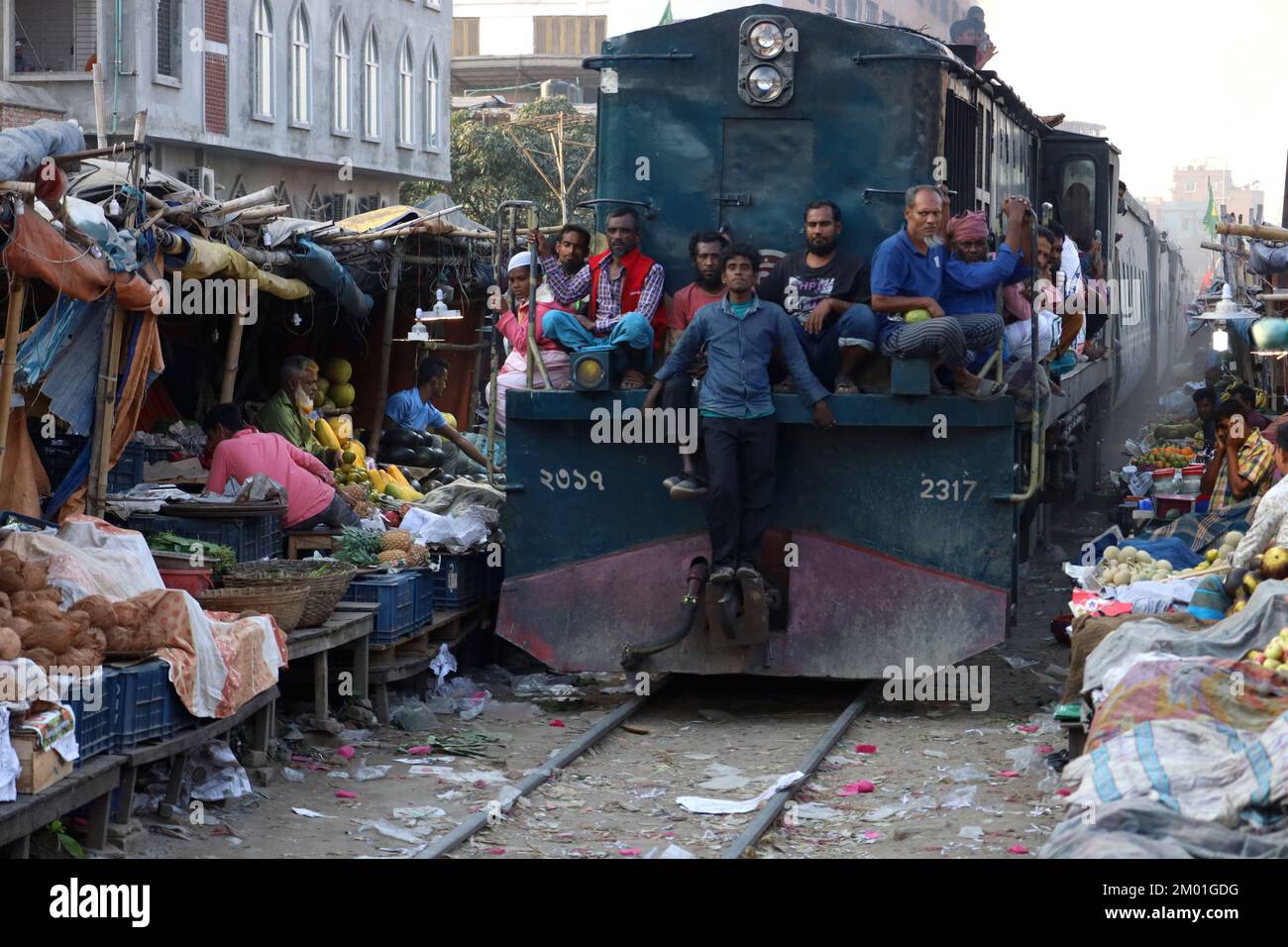 Dhaka, Dhaka, Bangladesh. 3rd Dec, 2022. A commuter train is passing ...