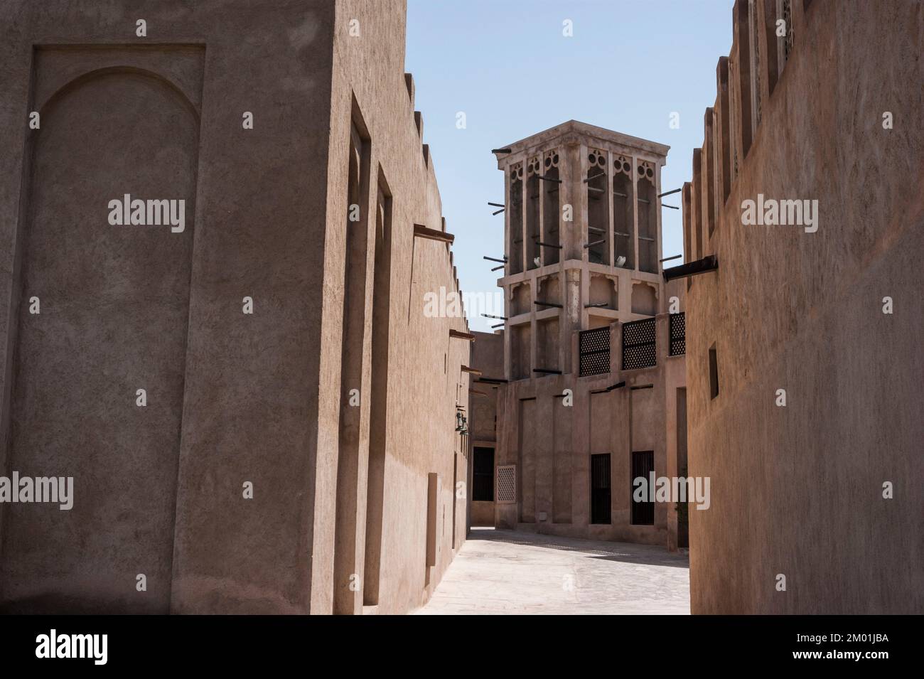 Dubai wind tower uae hi-res stock photography and images - Alamy