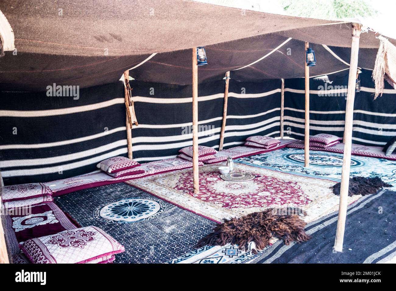 Uae traditional crafts hi-res stock photography and images - Alamy