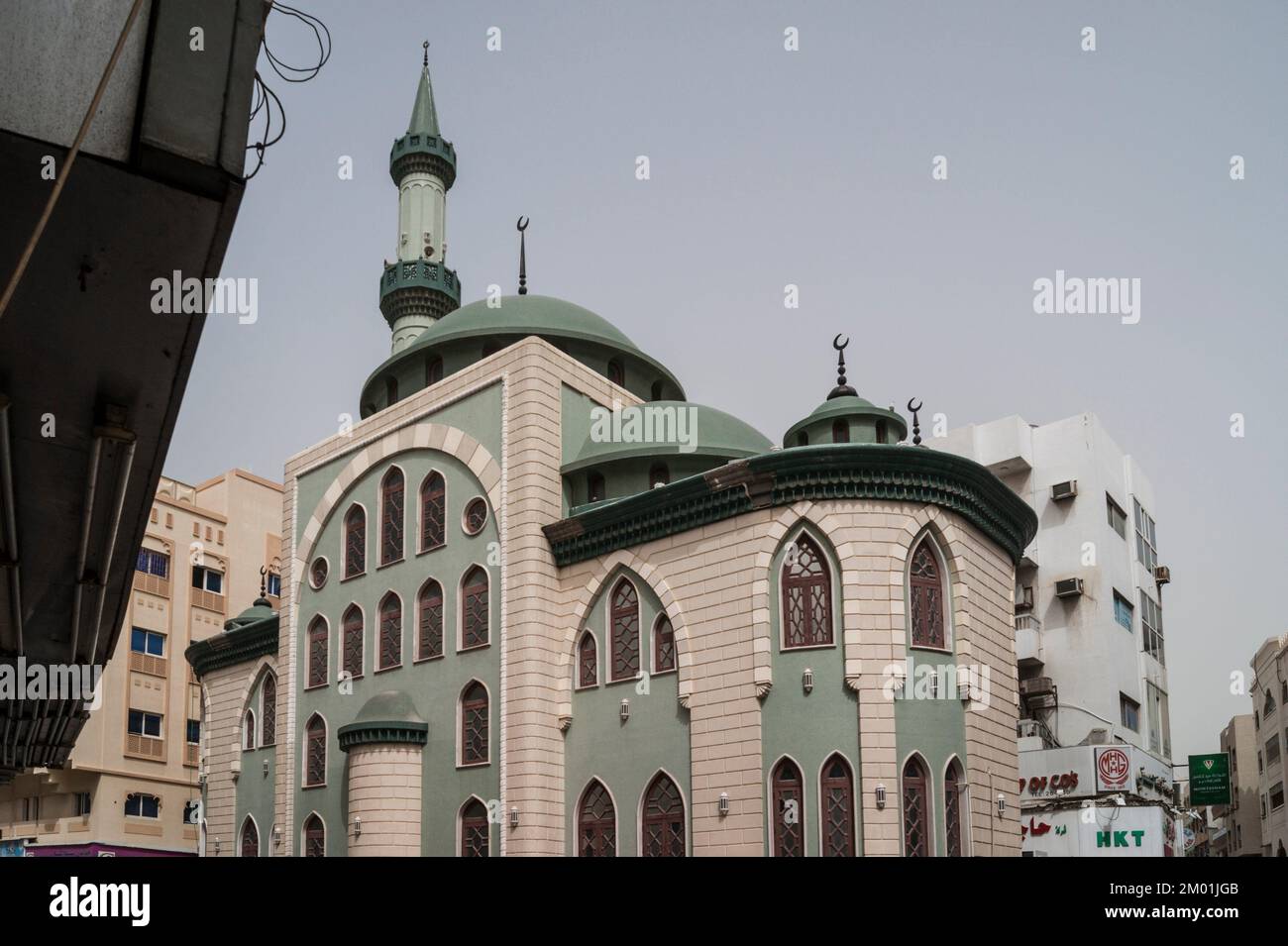 Middle east green building hi-res stock photography and images - Alamy