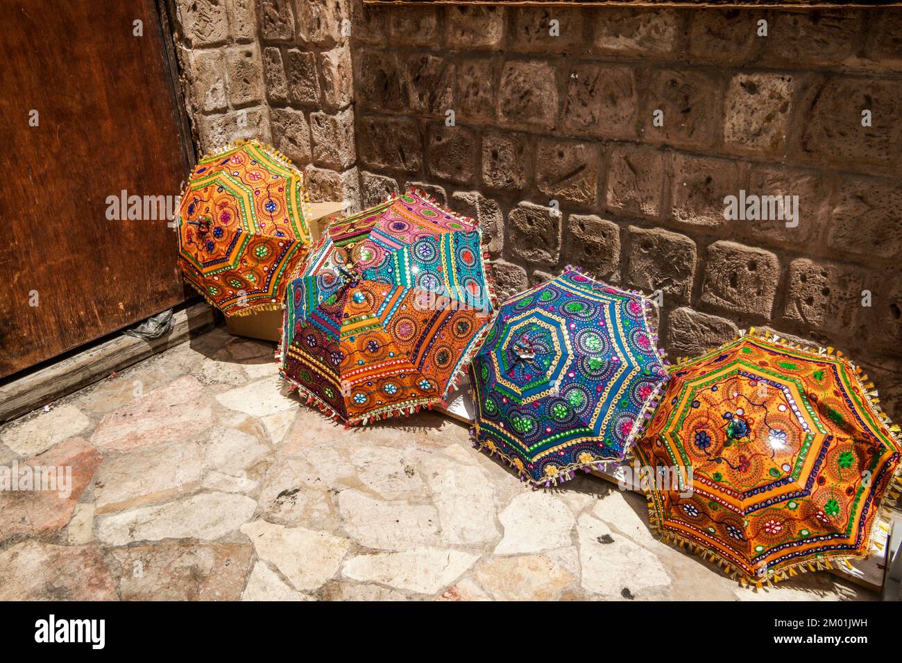 Persian crafts hi-res stock photography and images - Alamy