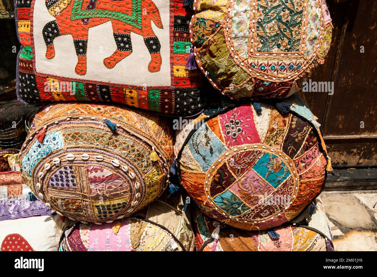 Persian crafts hi-res stock photography and images - Alamy