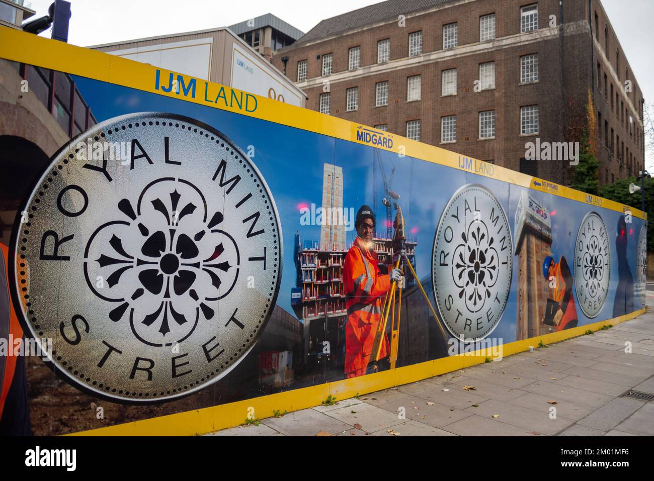 88 royal mint street hi-res stock photography and images - Alamy