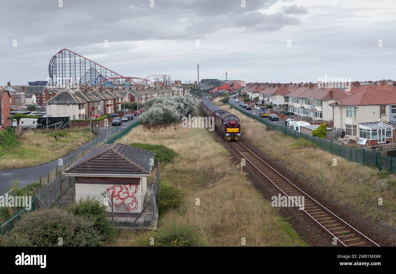 West Coast railways class 37 diesel locomotive 37676 at Blackpool ...