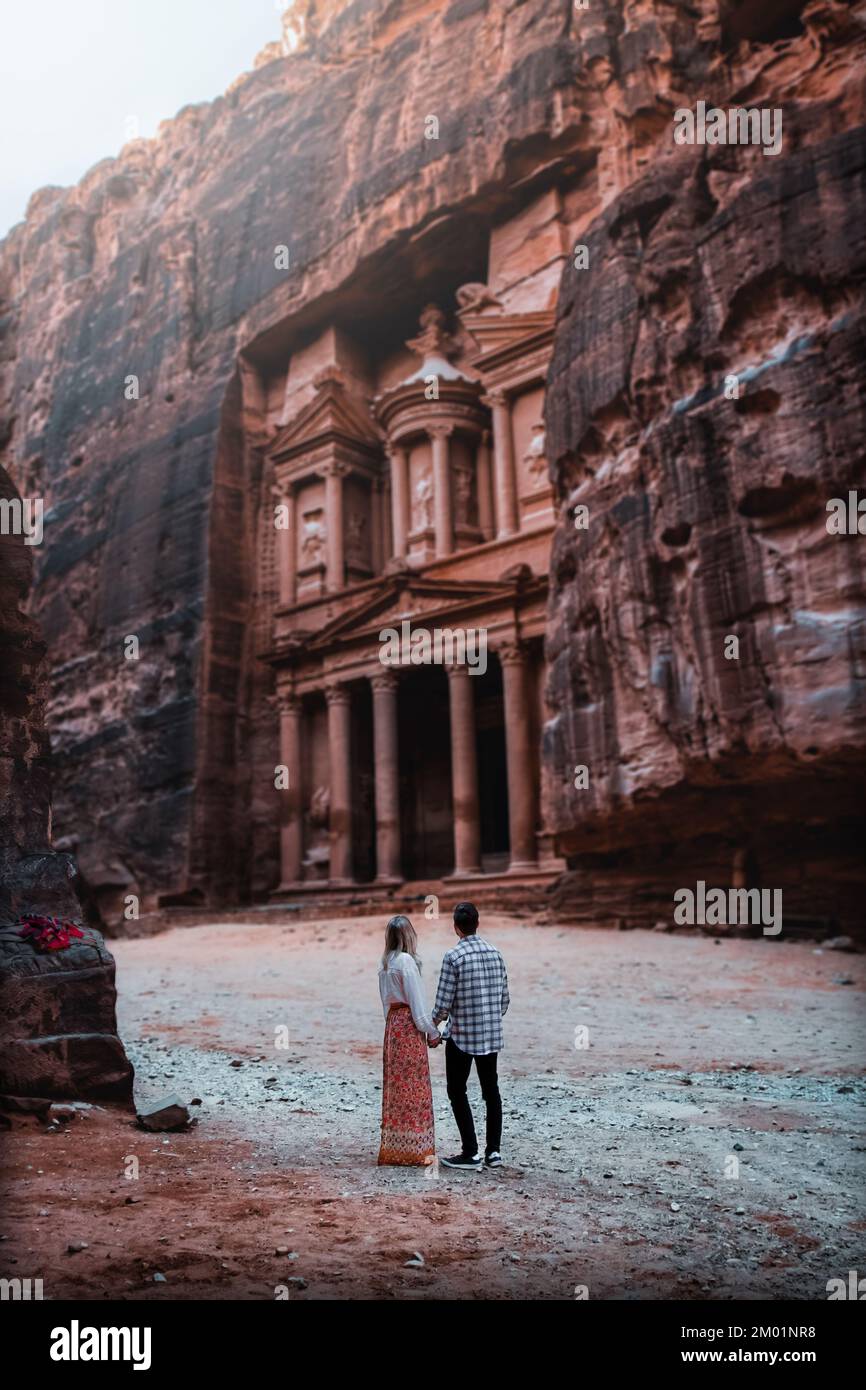 The iconic Al Khazna treasury facade in Petra Jordan Stock Photo - Alamy