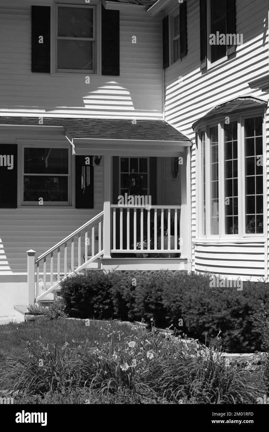 Front porch colonial house Black and White Stock Photos & Images - Alamy