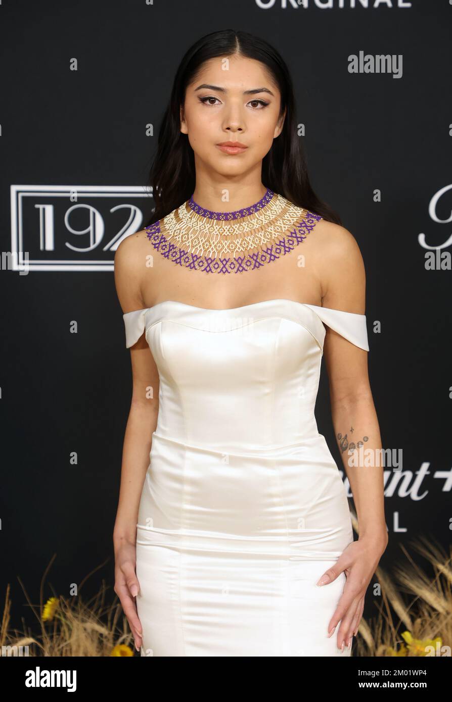 Los Angeles, Ca. 2nd Dec, 2022. Leenah Robinson at the Los Angeles ...