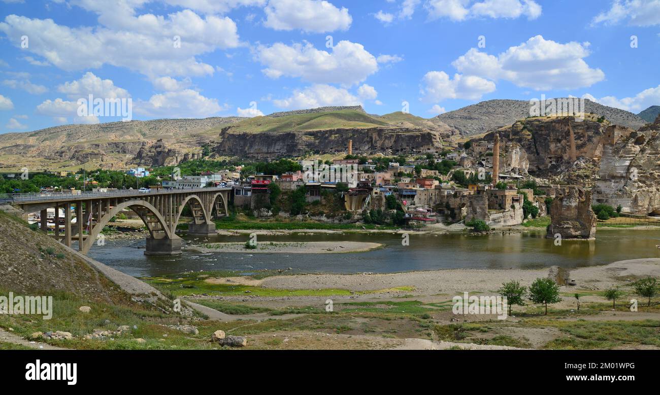 Historical City of Hasankeyf - Batman - TURKEY (In 2020, it was flooded ...