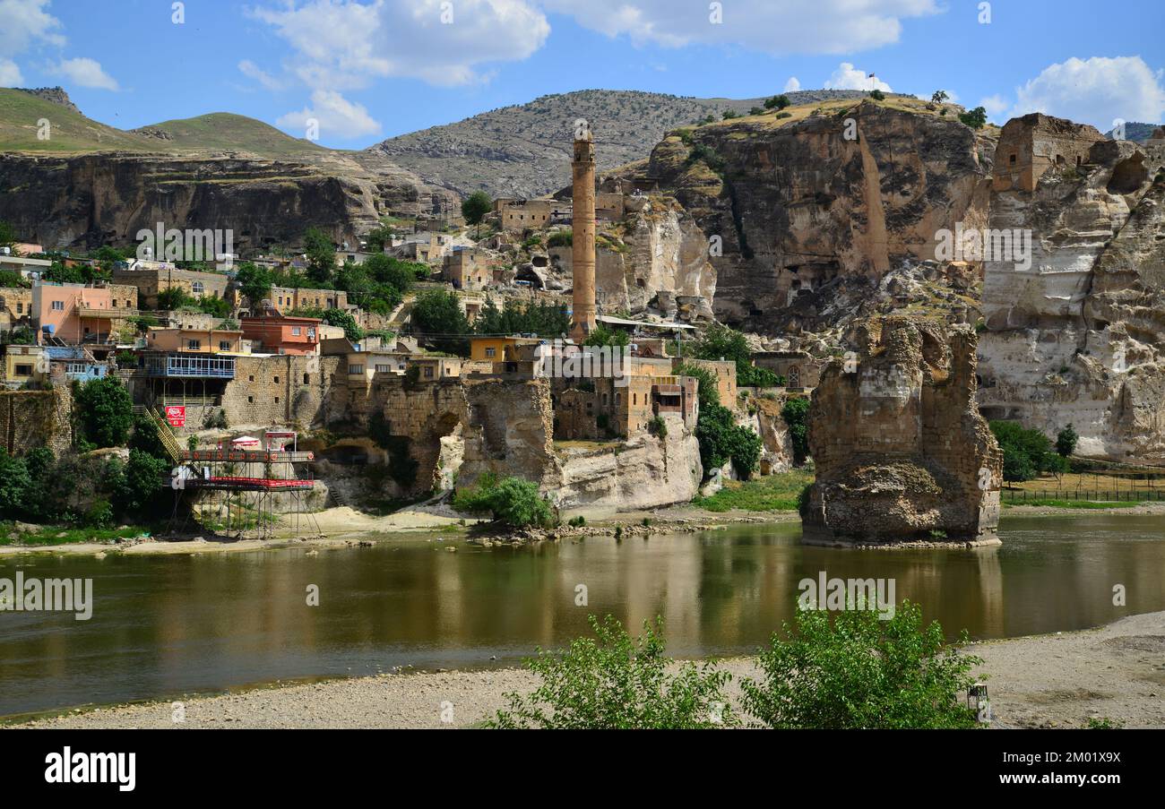 Historical City of Hasankeyf - Batman - TURKEY (In 2020, it was flooded ...
