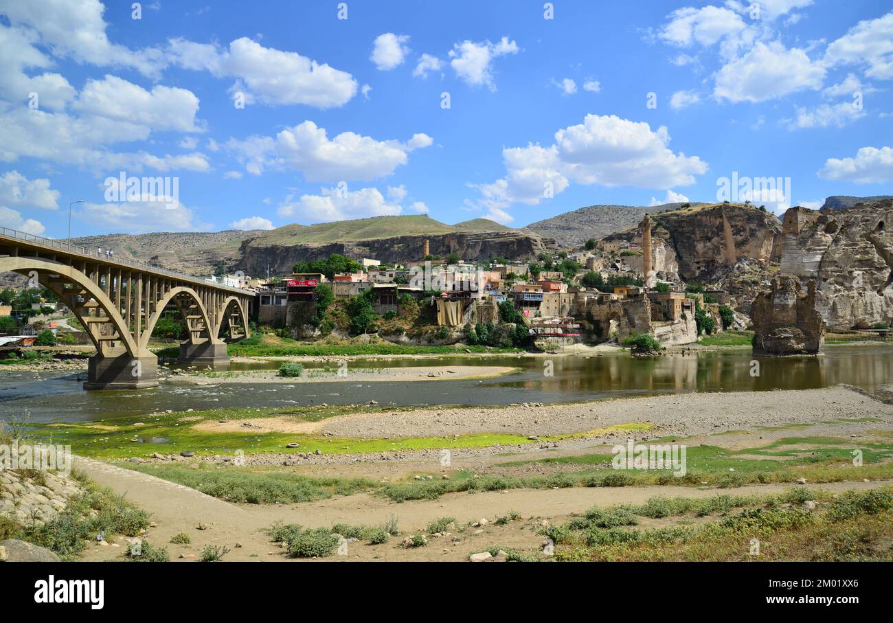 Historical City of Hasankeyf - Batman - TURKEY (In 2020, it was flooded ...