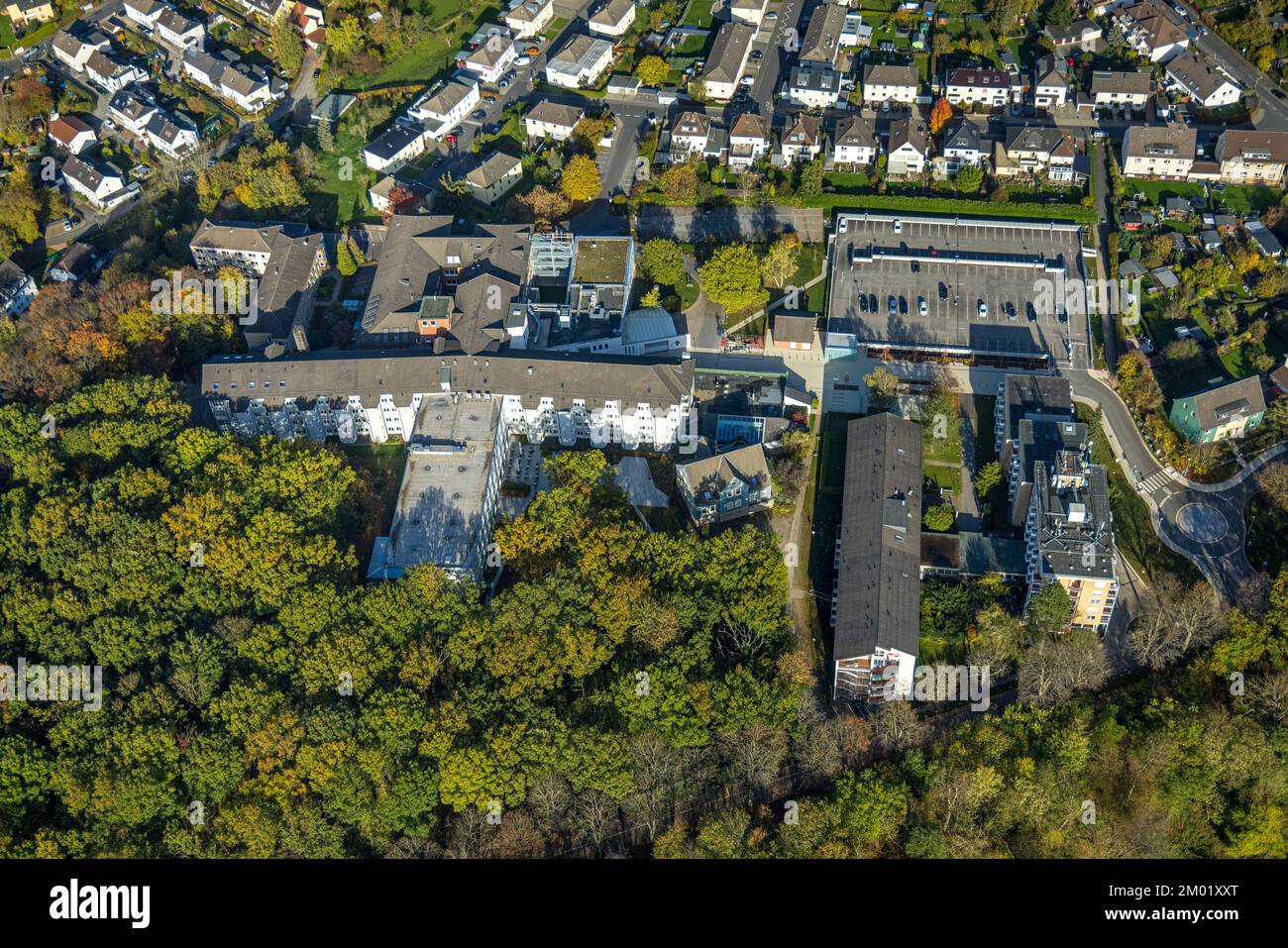 Hospital parking eye hi-res stock photography and images - Alamy