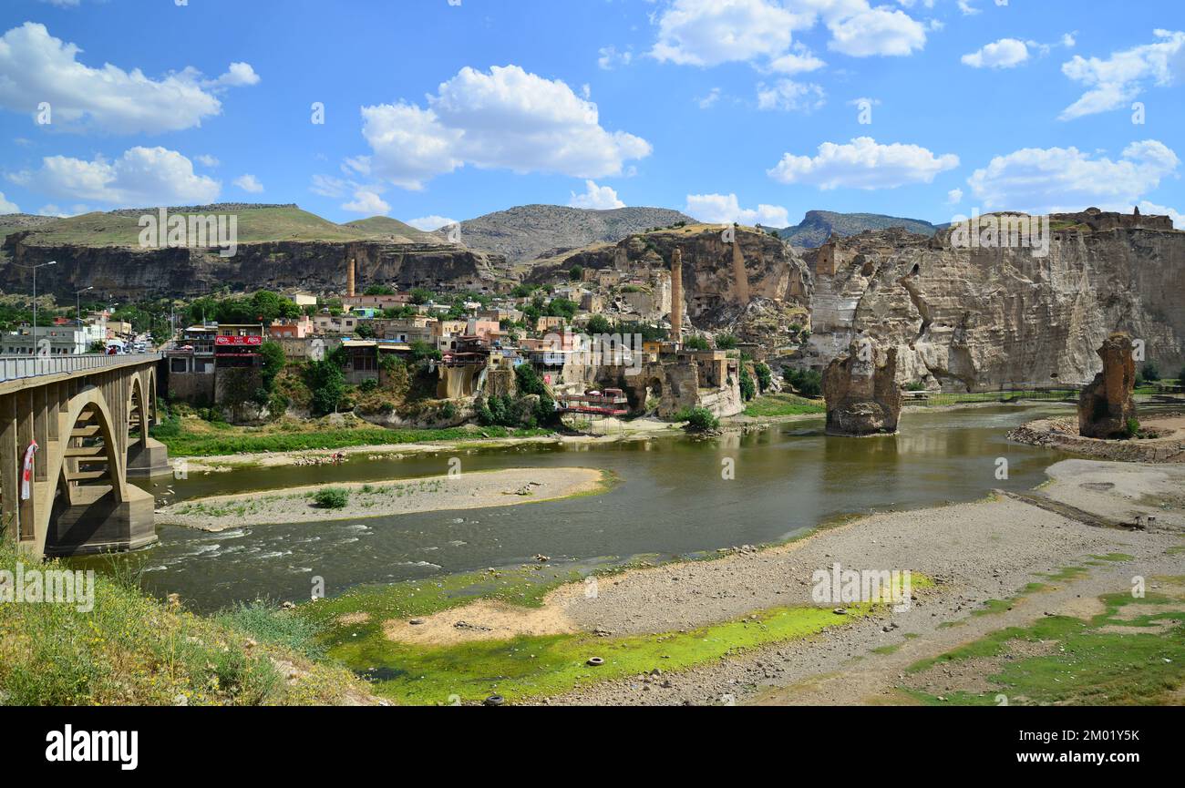 Historical City of Hasankeyf - Batman - TURKEY (In 2020, it was flooded ...