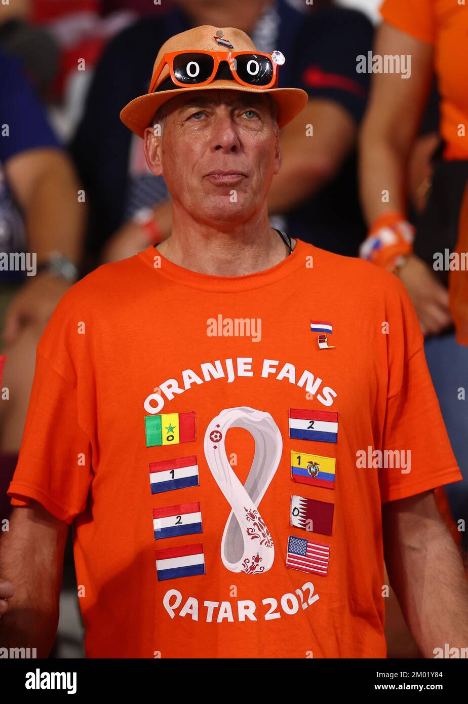 Dutch fans world cup qatar hi-res stock photography and images - Alamy