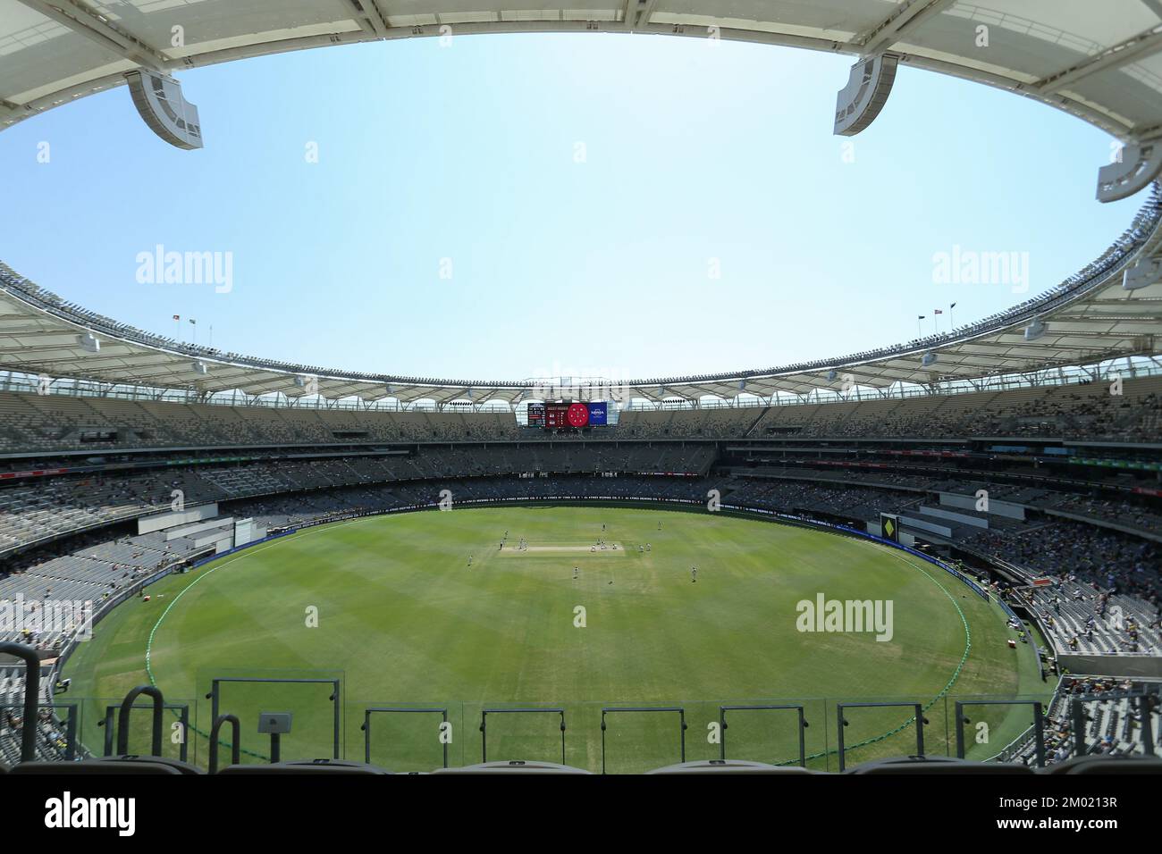 Perth stadium view 2022 hi-res stock photography and images - Alamy