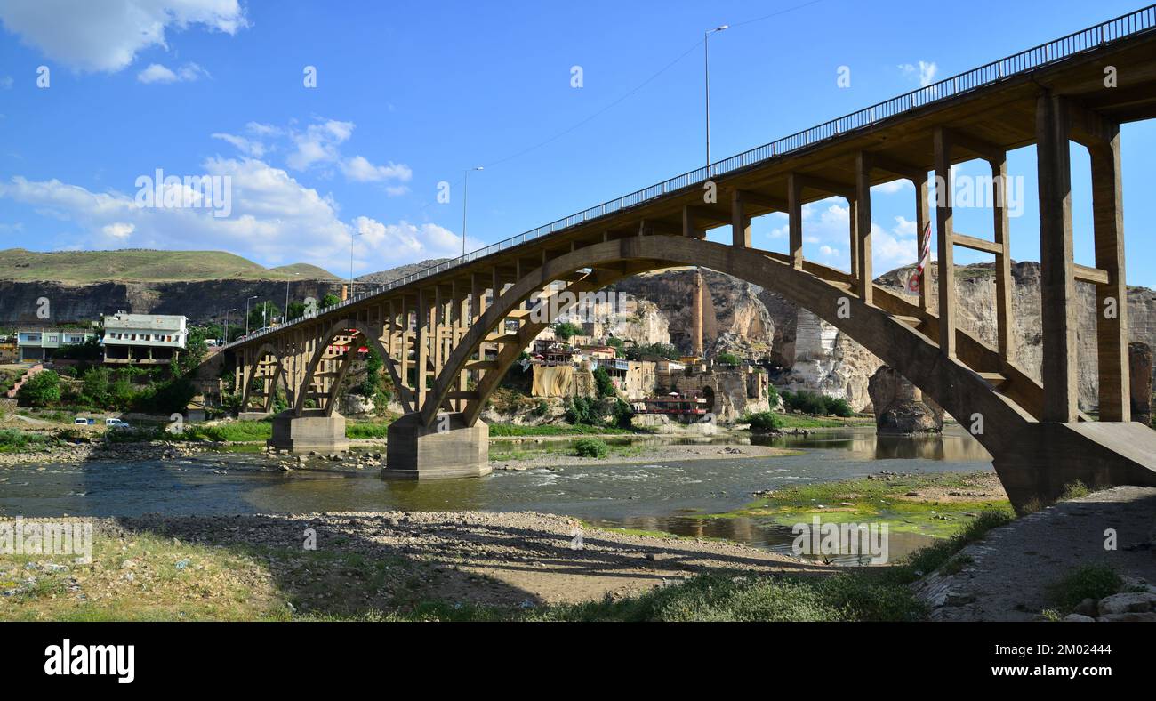 Historical City of Hasankeyf - Batman - TURKEY (In 2020, it was flooded ...