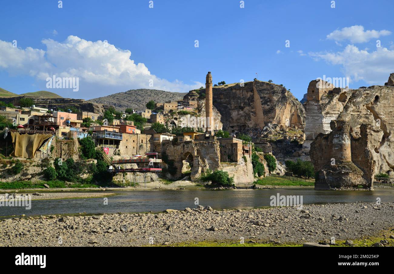 Historical City of Hasankeyf - Batman - TURKEY (In 2020, it was flooded ...