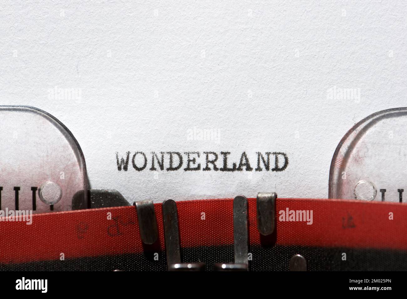 Alice and wonderland text hi-res stock photography and images - Alamy