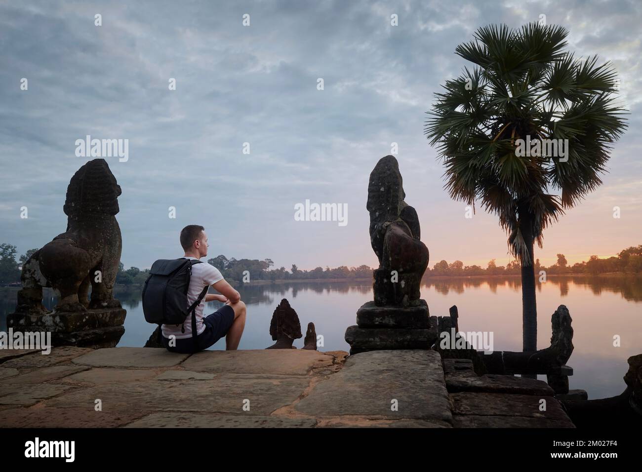 Person standing lake watching hi-res stock photography and images - Alamy