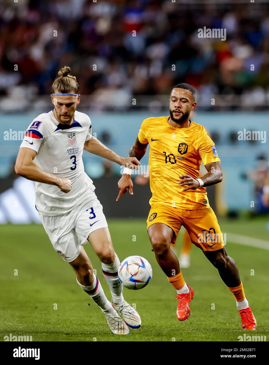 AL-Rayyan, Qatar.. 03rd Dec, 2022. AL-RAYYAN - Walker Zimmerman of ...