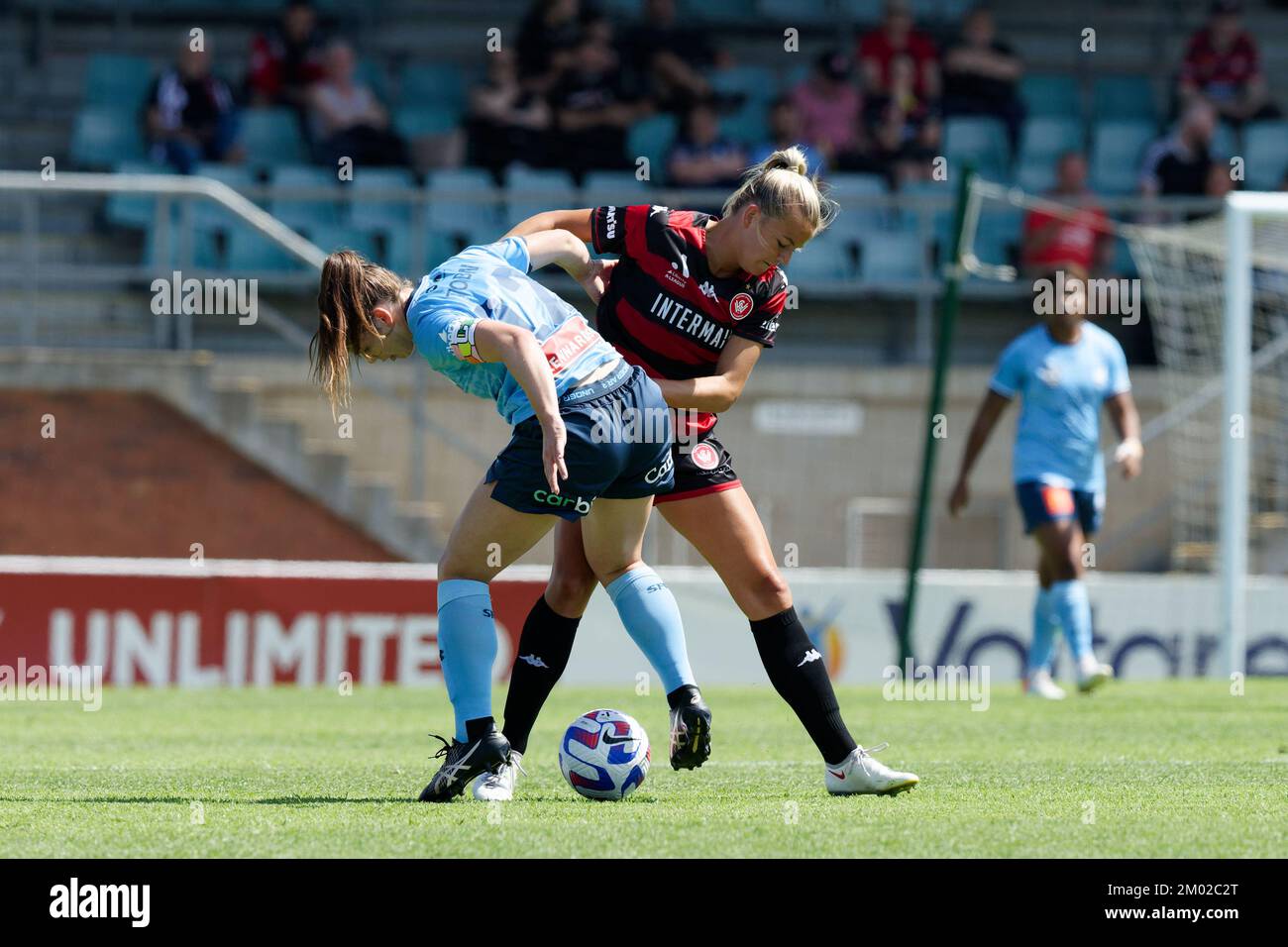 Sydney, Australia. 03rd Dec, 2022. Sophie Harding of Wanderers competes ...