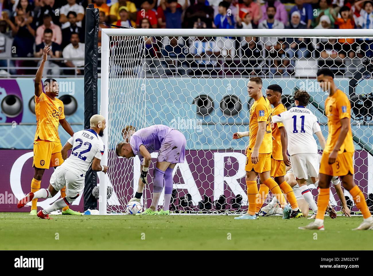 AL-Rayyan, Qatar.. 03rd Dec, 2022. AL-RAYYAN - Holland goalkeeper ...