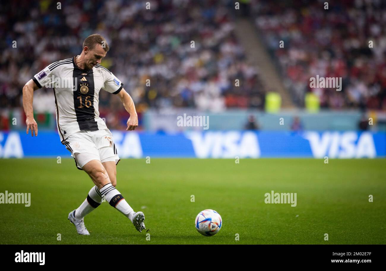 Doha, Qatar. 1st Dec, 2022. Lukas Klostermann (Deutschland) Costa Rica ...