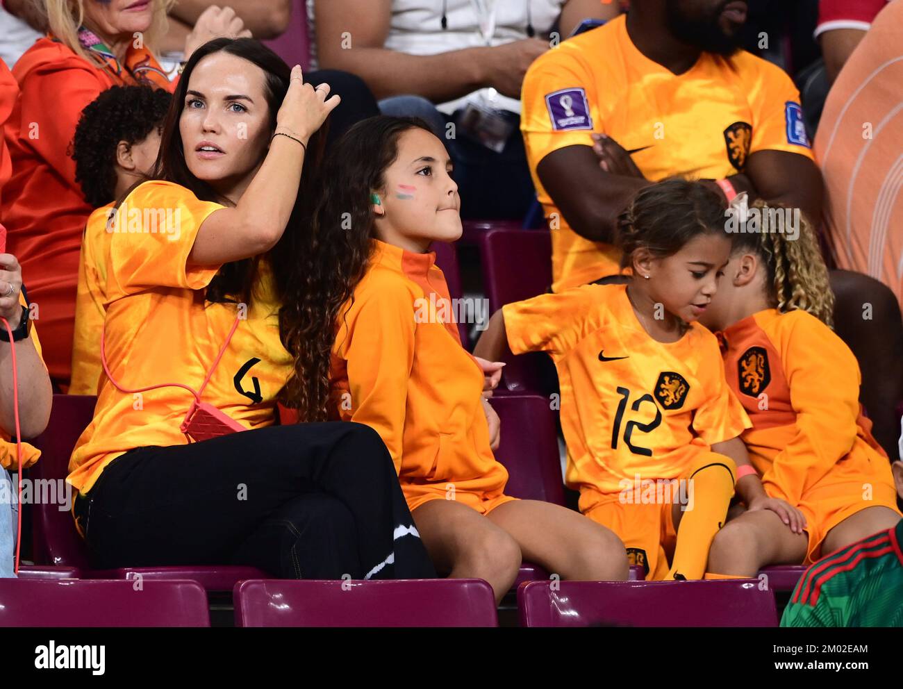 Rike Nooitgedagt (Ehefrau von Virgil van Dijk) mit Tochter Nila van ...