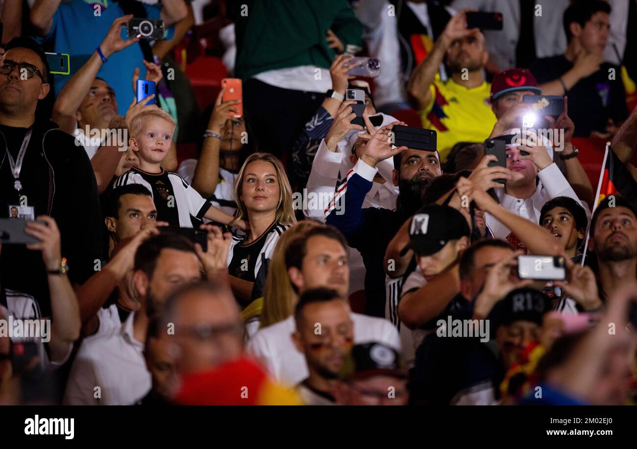 Doha, Qatar. 1st Dec, 2022. Daniela ter Stegen Frau von Torwart Marc ...