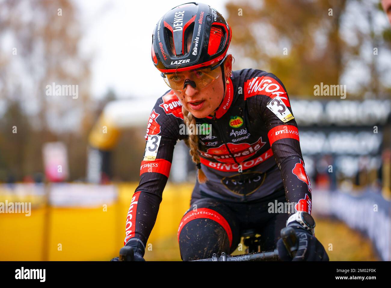 Dutch Denise Betsema pictured in action during the women s race of the Superprestige Boom Fourth stage of the Superprestige cyclocross cycling competition Saturday 03 December 2022 in Boom. BELGA PHOT...