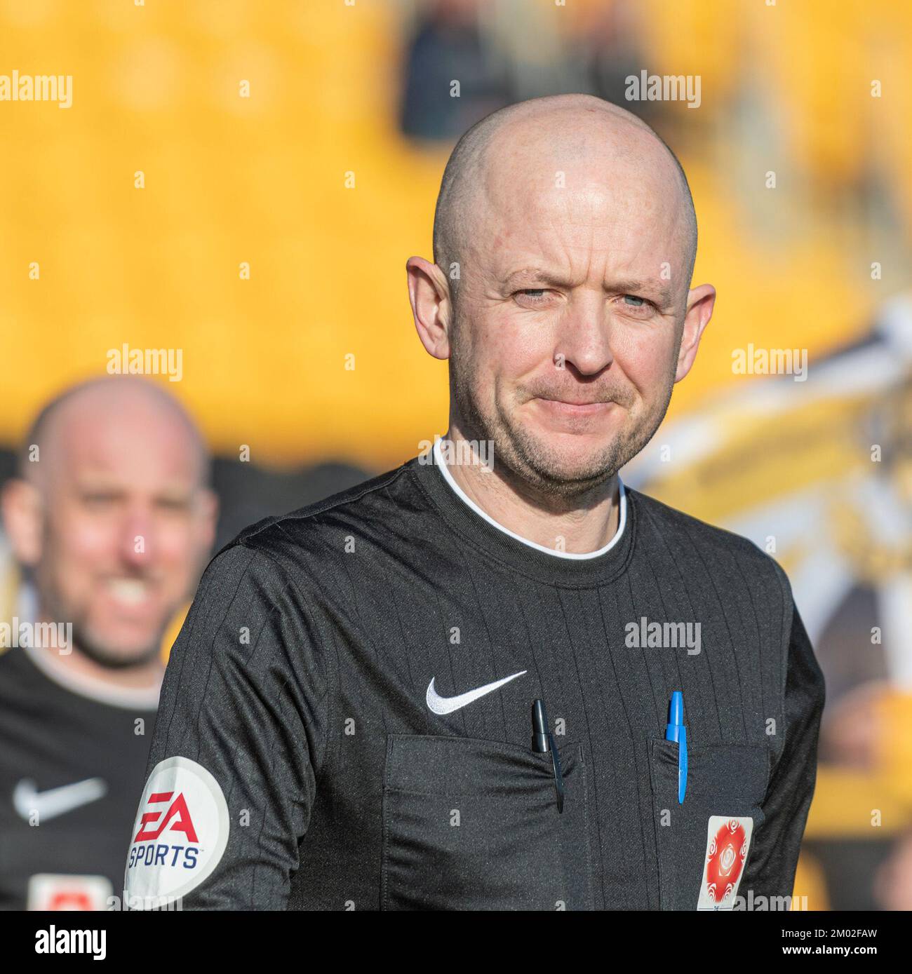 Grassroots football referee hi-res stock photography and images - Alamy